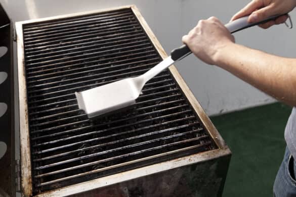 How to Clean Stainless Steel Grill Grates (Fast & Easy)